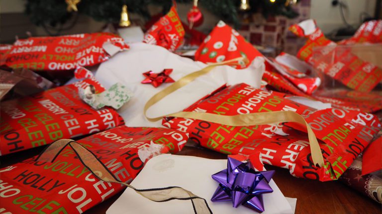 You Can Help Reduce Litter from Holiday Celebrations This Year | Nobody ...